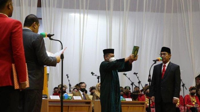 Prof. Dr. Ir. Jamaluddin Jompa Resmi Dilantik Sebagai Rektor ...